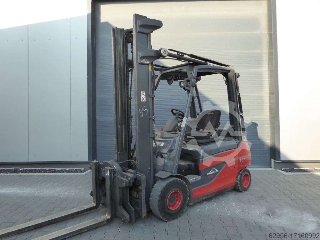 🏷️ Linde E30-01 - used Electric 4-wheel forklift for sale