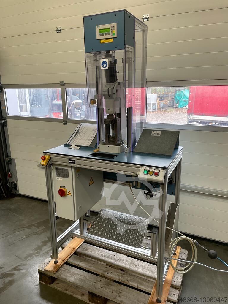 🏷️ Schmidt 32-60 - used Pneumatic press Pneumatic press for sale on ...