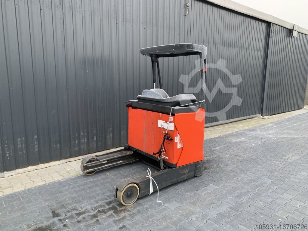🏷️ Linde R14-01 - used Reach Truck for sale on Used-Machines.com ⚙️