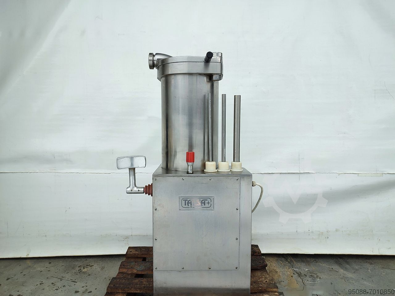 TALSA H26A - Used Piston stuffer listed on Used-Machines.com ⚙️