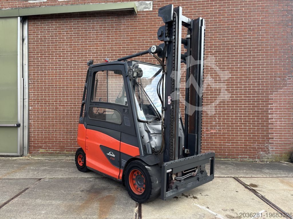 🏷️ Linde E50HL-01/600 - used Electric 4-wheel forklift for sale on Used ...