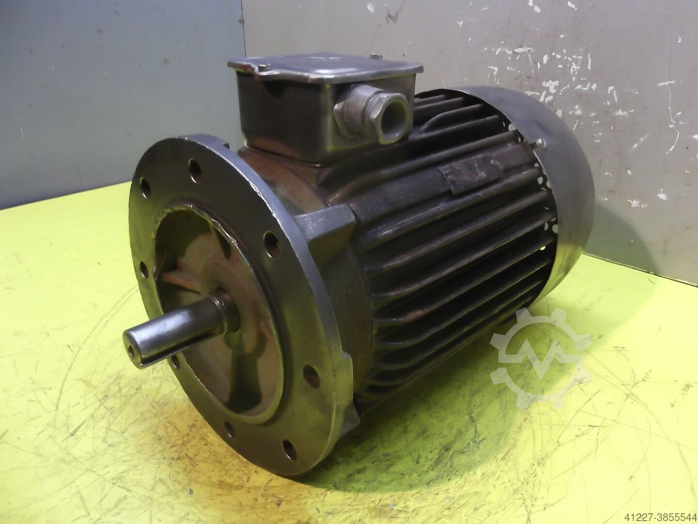 VEM KR100,2/4 - used Electric motor 2.2 kW 1415 Rpm for sale