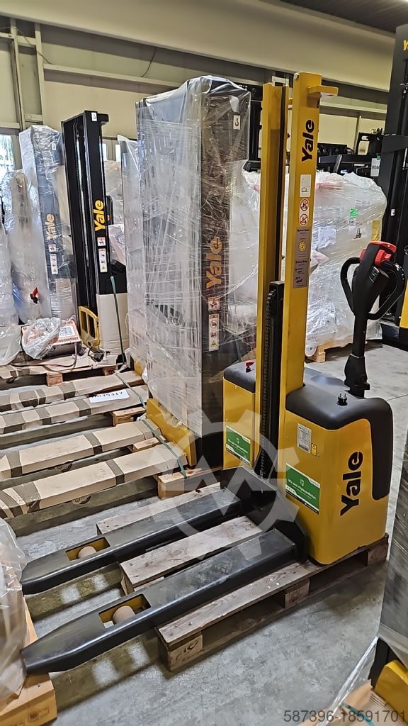 🏷️ Yale MSC10 - used High Lift stacker for sale