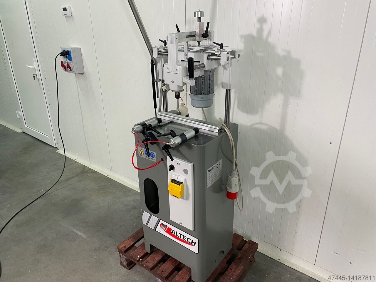 ALTECH LOGOS - Used 1-spindle copy router listed on Used-Machines.com ⚙️