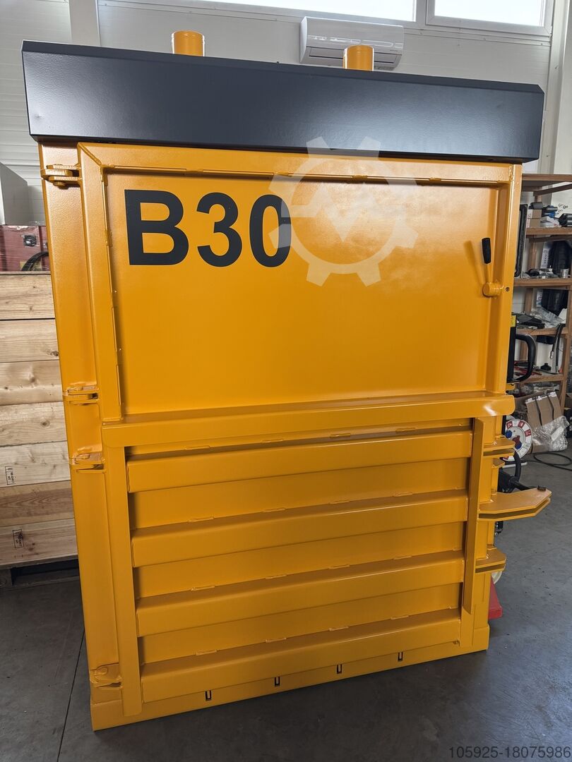 Bramidan B30 - used Bramidan B30 plastic/cardboard baler for sale