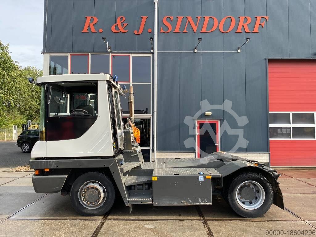 🏷️ Terberg RT223 - used Terminal tractor for sale