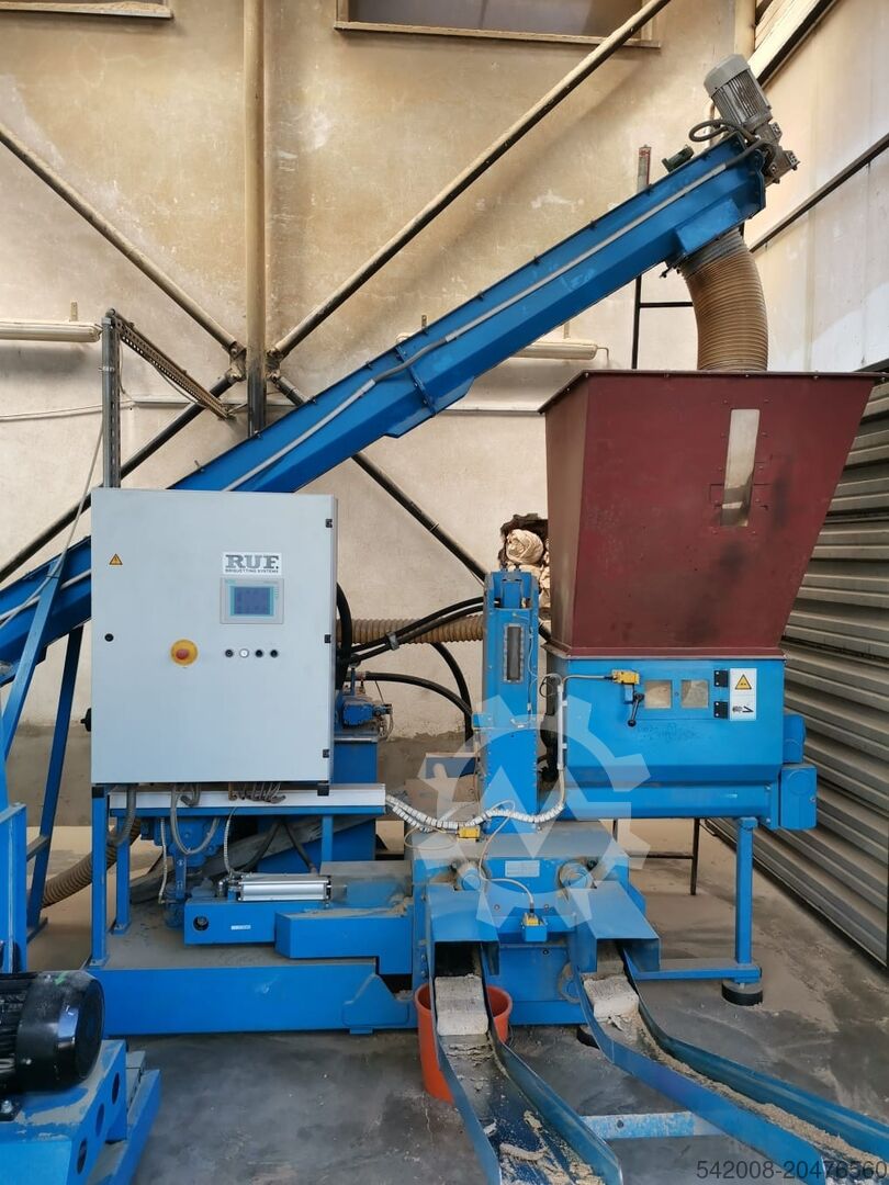 RUF 400 Brikettpresse für Holzbriketts gebraucht kaufen🏷️