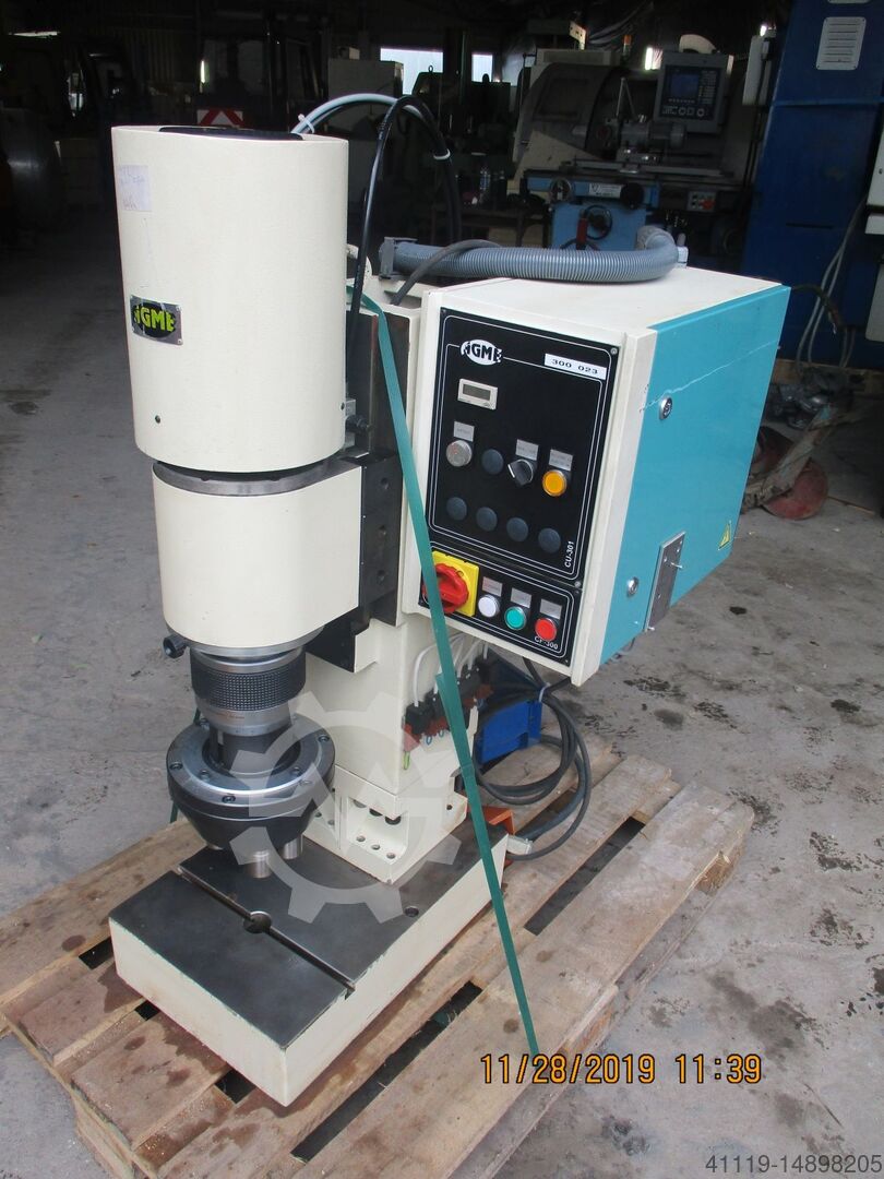 AGMA RR14 - Used Radial riveting machine listed on Used-Machines.com ⚙️