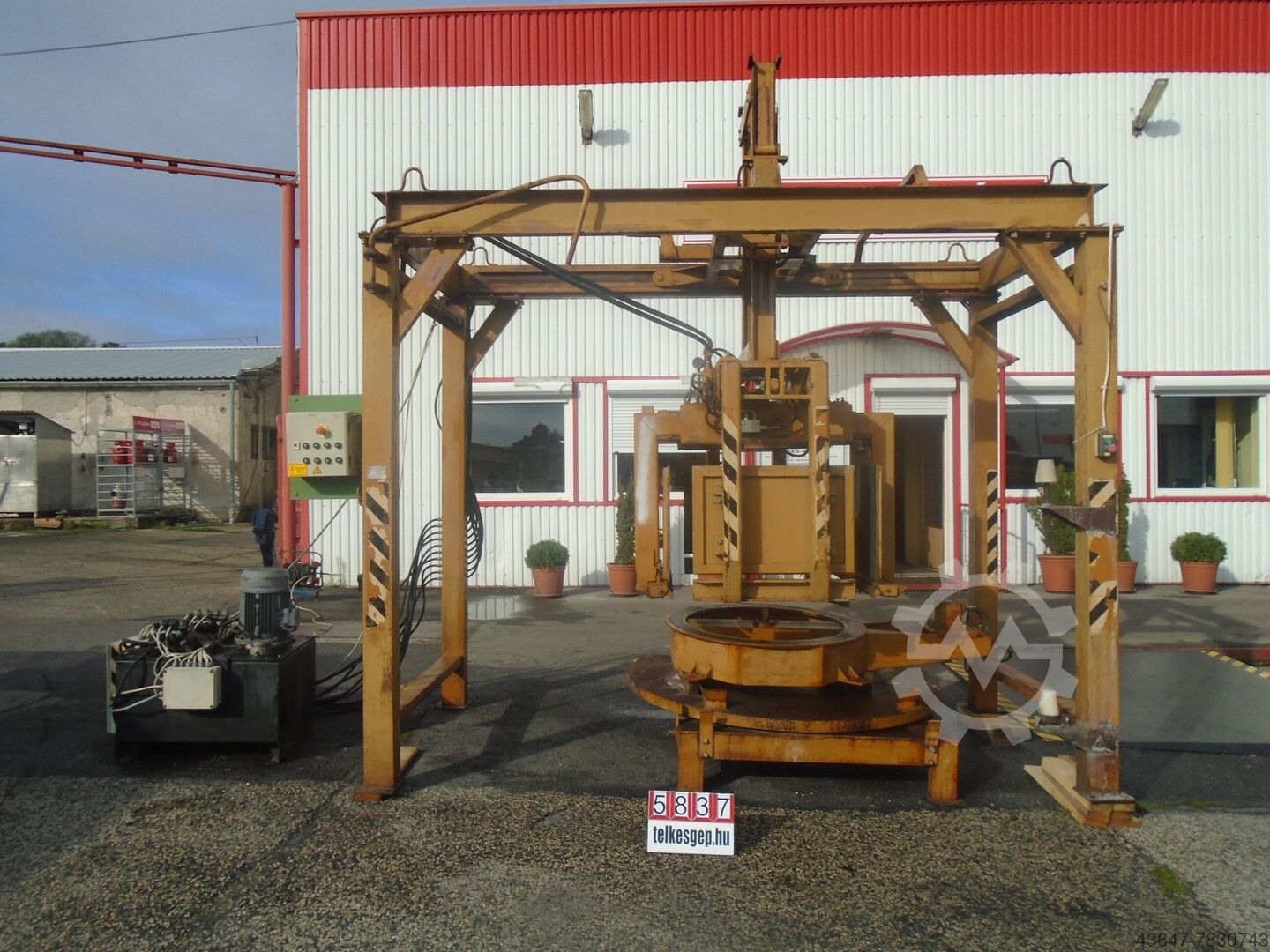 🏷️ AGROMAT BEF-15 - used #5837 HYDRAULIC STACKING EQUIPMENT for sale on ...