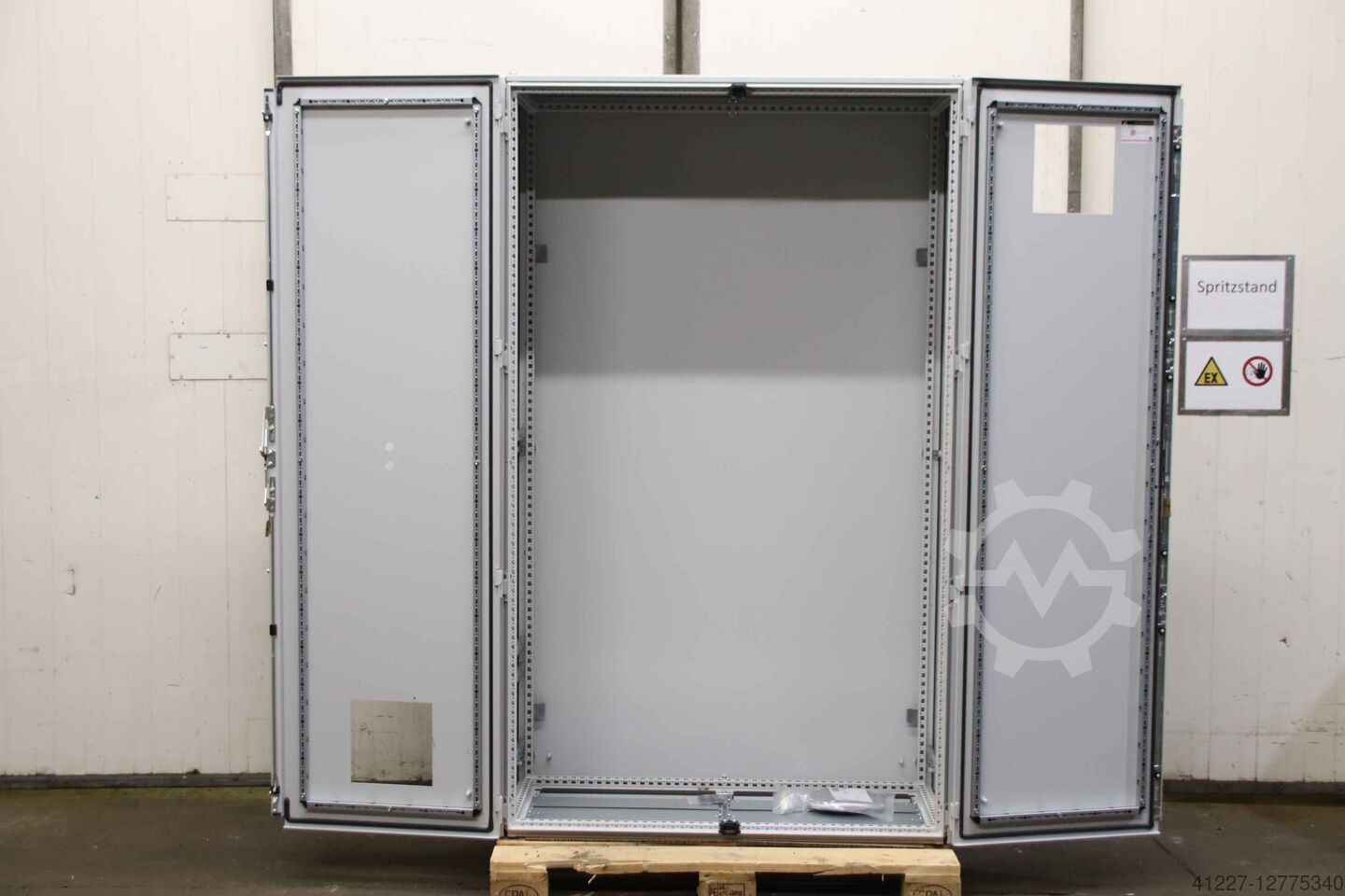 🏷️ RITTAL VX - used Switch cabinet for sale