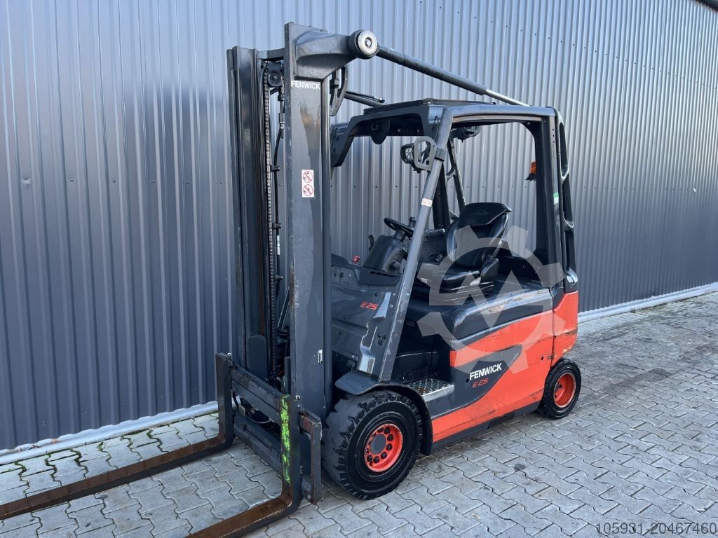 🏷️ Linde E25-01 - used Electric 4-wheel forklift for sale on Used ...