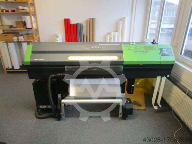 ROLAND LEC-330 - Used PRINTER CUTTER listed on Used-Machines.com ⚙️