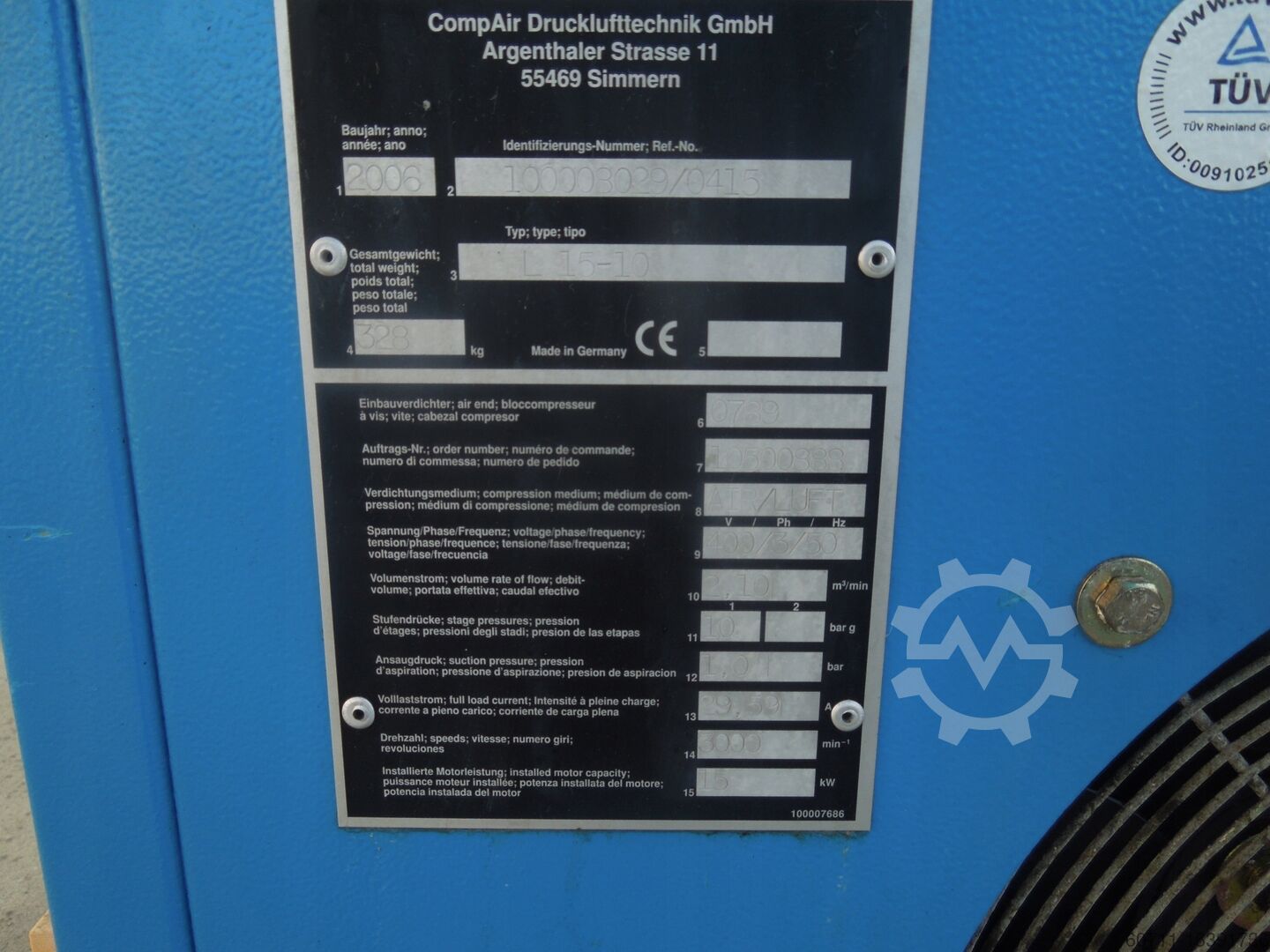 🏷️ CompAir L15 - used Screw compressor for sale on Used-Machines.com ⚙️