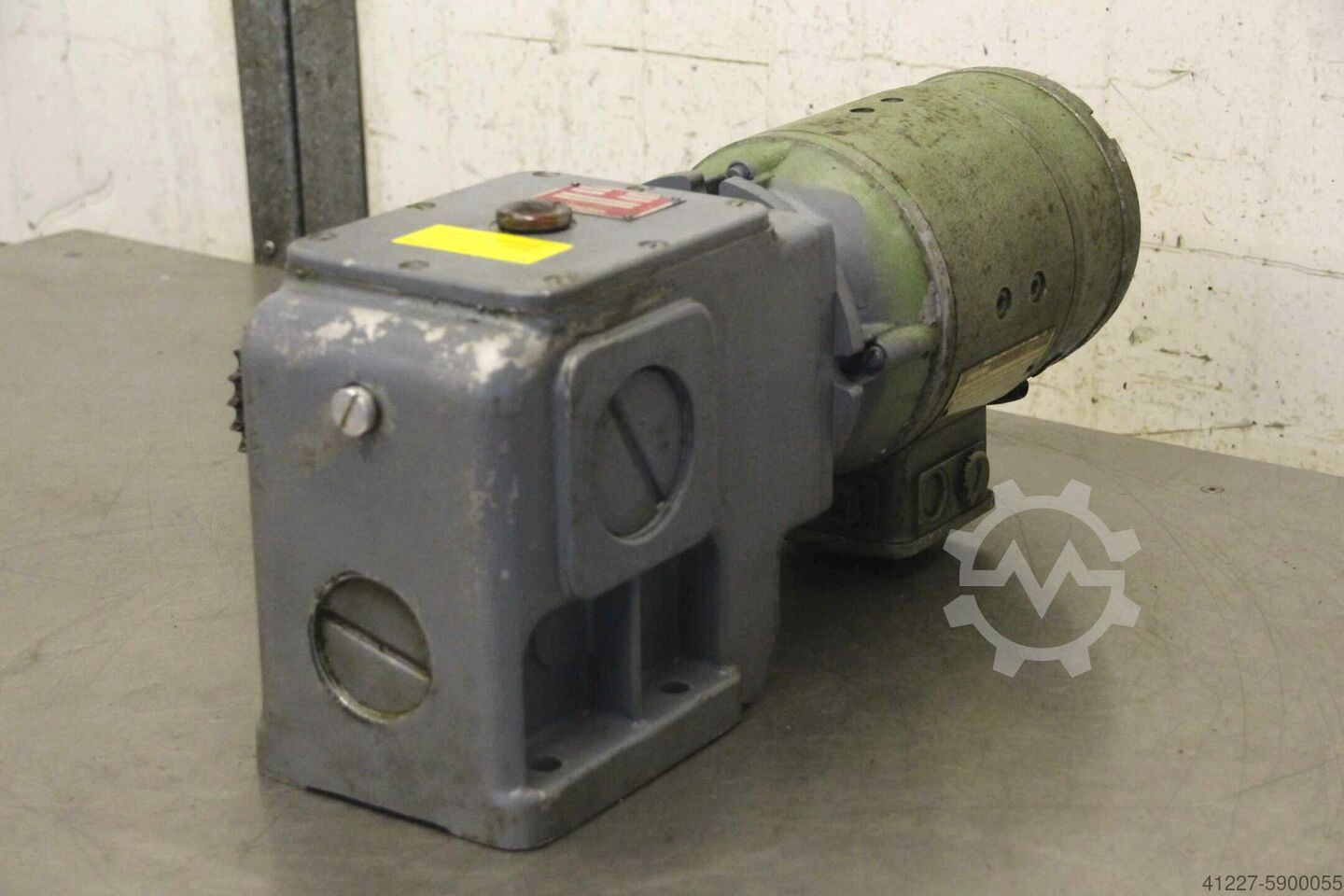🏷️ DEMAG CM63/GS - used Gear motor 0.5 kW 21 rpm for sale