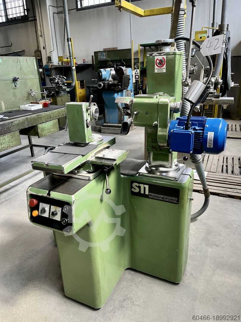 🏷️ DECKEL S11 - used Tool and cutter grinder for sale on Used-Machines ...