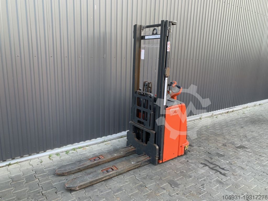 🏷️ Linde L14 - used High Lift stacker for sale on Used-Machines.com ⚙️