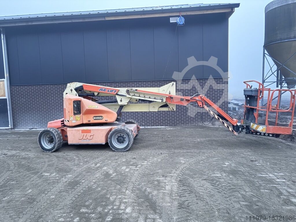 🏷️ JLG 450aj - used Aerial work platform jlg 45aje for sale