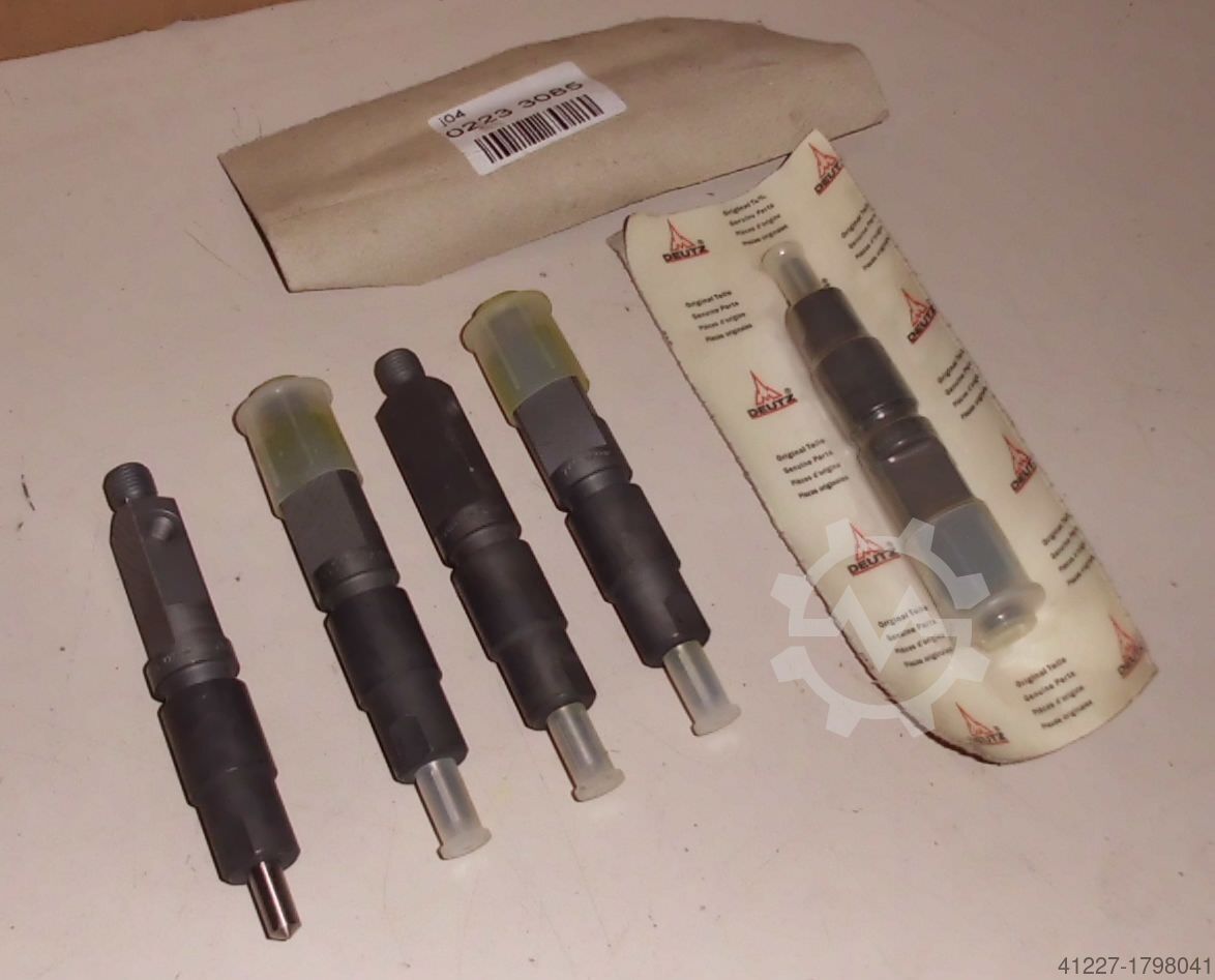 Deutz 02233085 - Used Injector listed on Used-Machines.com ⚙️