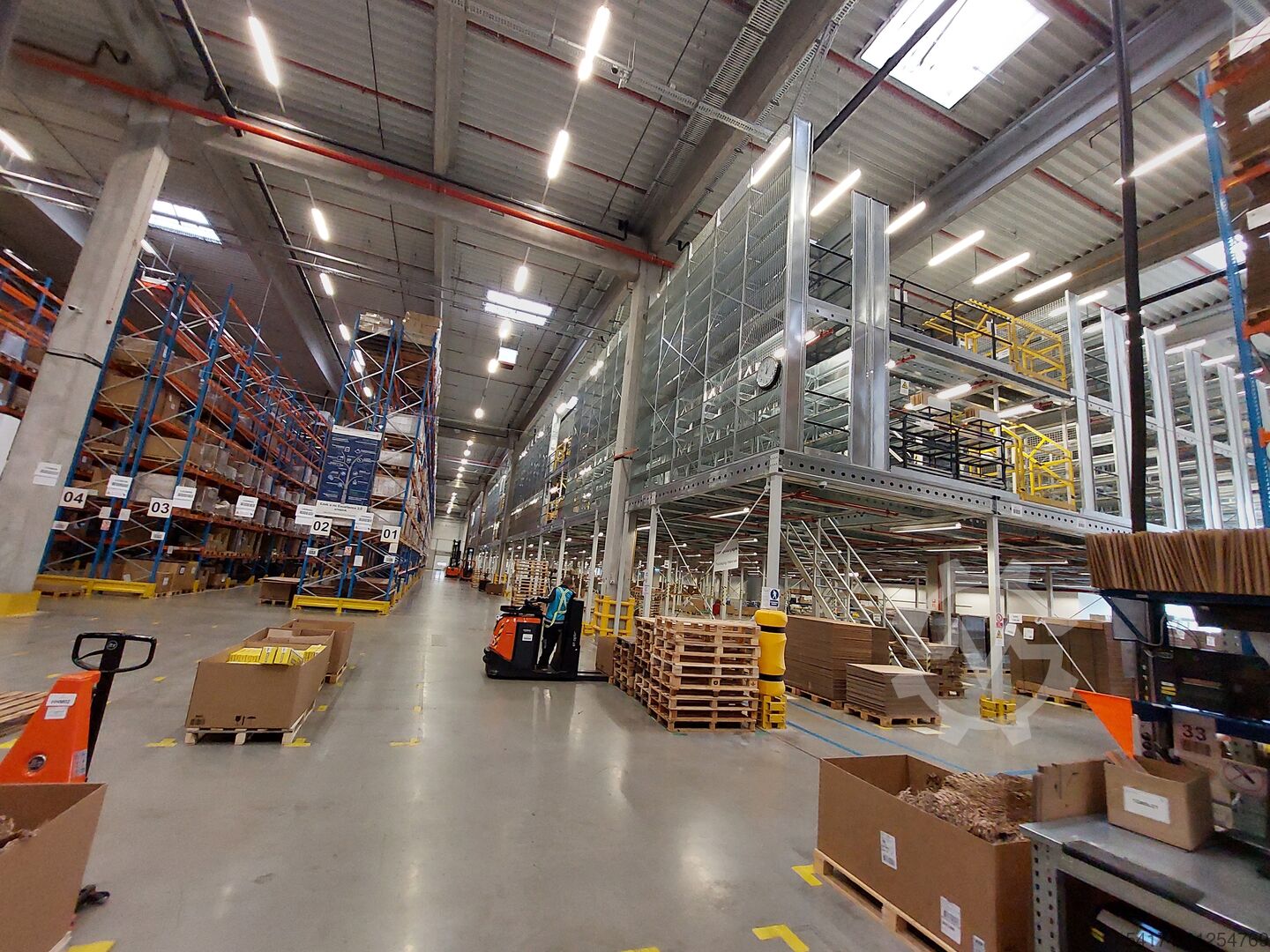 🏷️ Dexion Hi280 - used DEXION shelving and racking platform for sale on ...