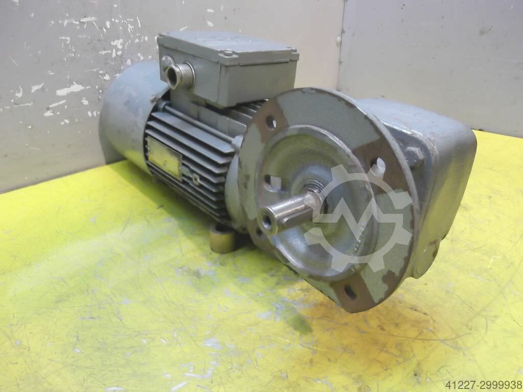 SEW-EURODRIVE SF31DT80K-4B - used Gear motor 0.55 kW 42 rpm for sale