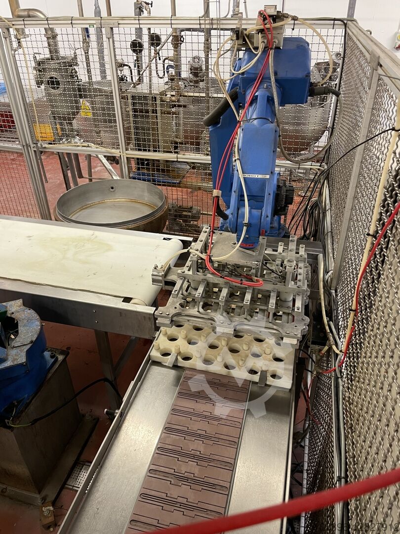 🏷️ Various - used Robotic line to produce toffee apples for sale on ...
